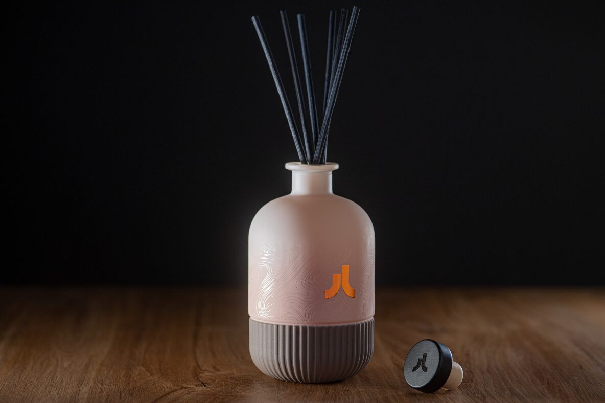 Authentica Diffuser – Minimalist gift with maximum impact